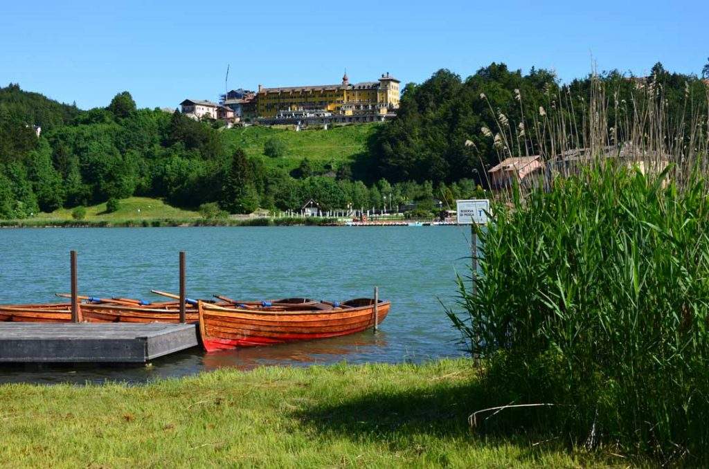 Lago di Lavarone: perché sceglierlo e in quale hotel alloggiare - Ignas ...